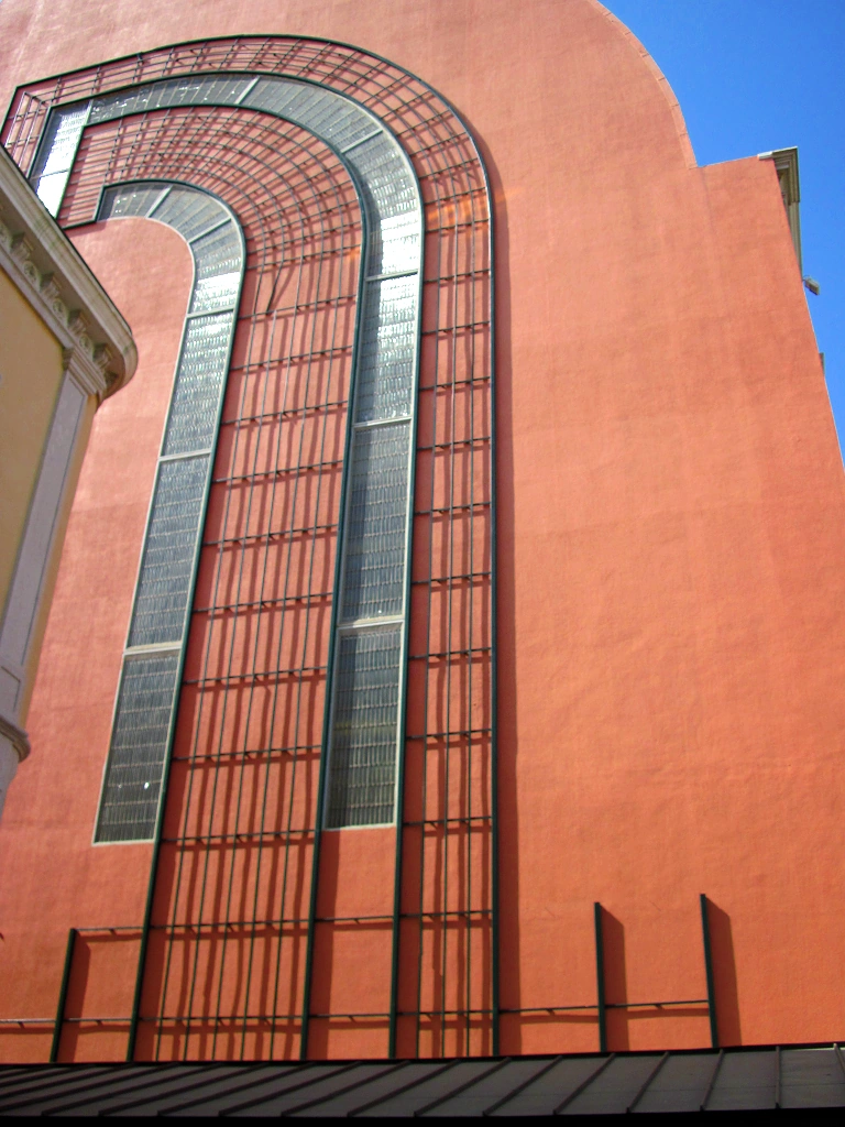 Estudo do Economista Álvaro Santos Pereira | Os Vampiros Wiki | Fandom