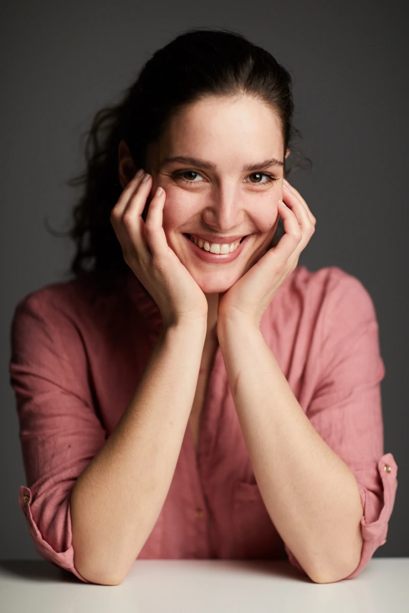 Sarah Arató | Van Helsing Wiki | Fandom