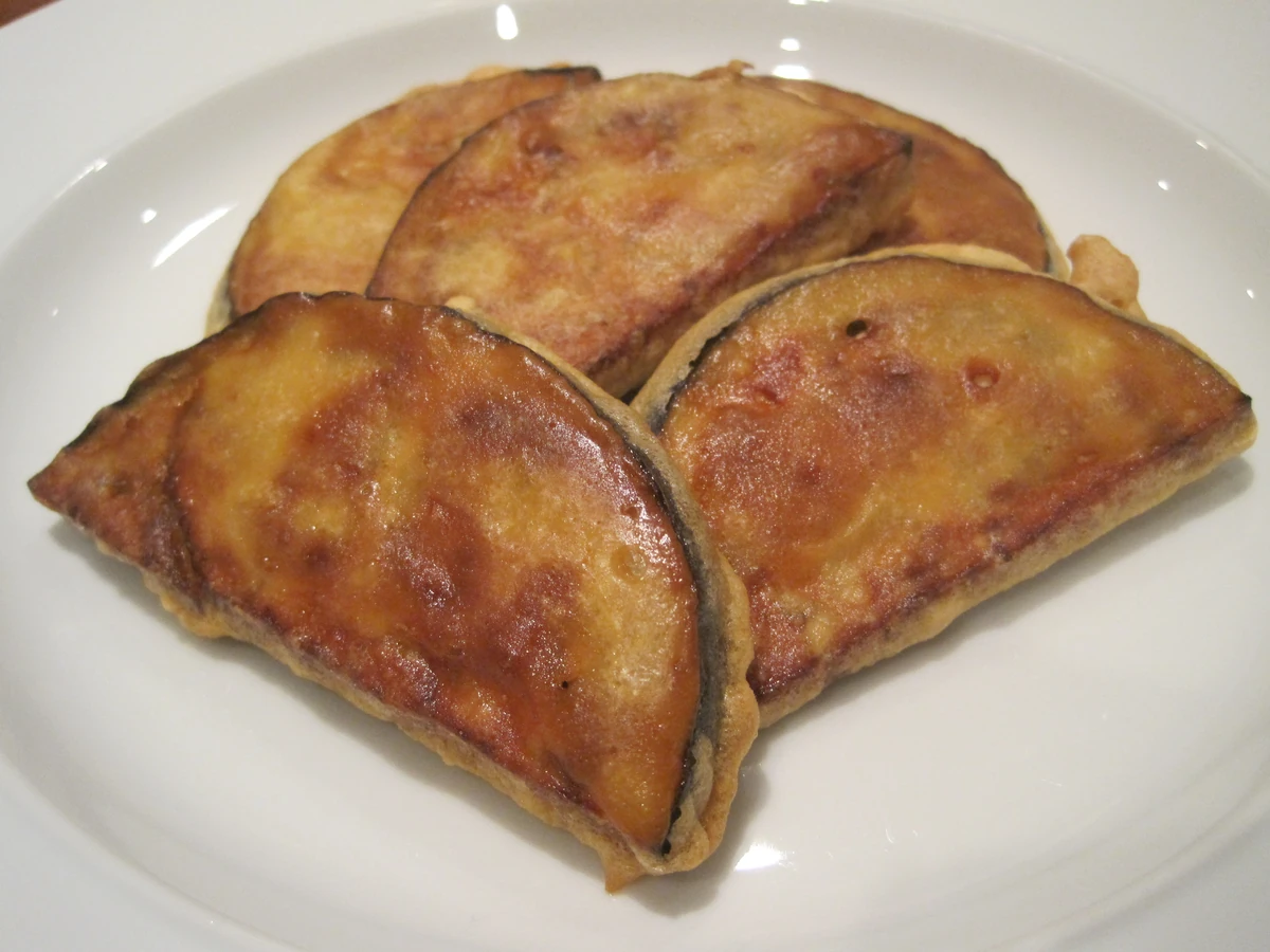 Begun Bhaja | Vegetarian Recipes Wiki | Fandom