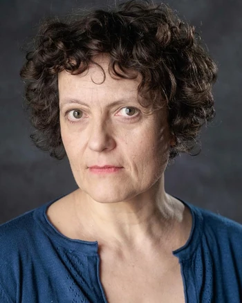 Anna Cottis | Versailles Wiki | Fandom