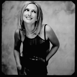 Nina Gordon | Veruca Salt Wiki | Fandom