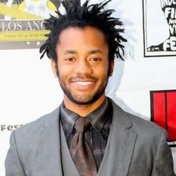 Chase Williamson Vghs