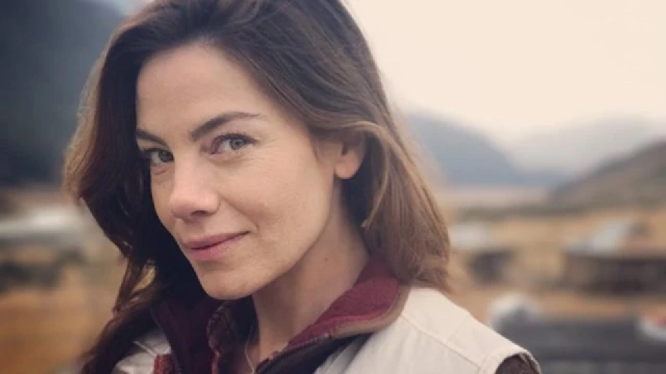 Julia Meade-Hunt | Paramount Wiki | Fandom