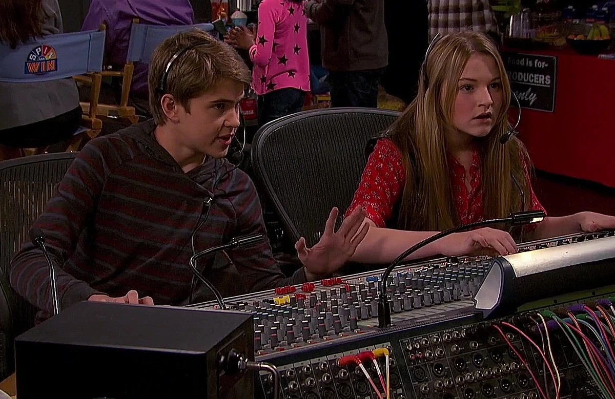 Derek and Maddy Richards | Paramount Wiki | Fandom