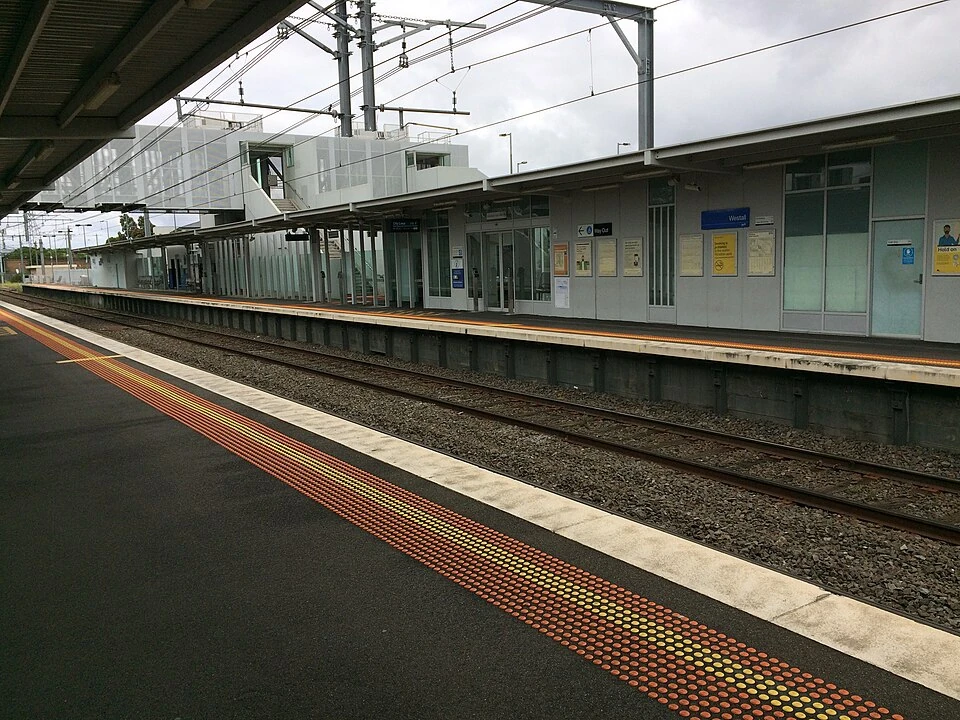 Westall Station | Victorian Railways Wiki | Fandom