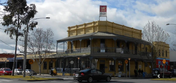Aussie Hotel | Victorianpubsandstubbieholders Wiki | Fandom