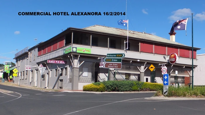 Commercial Hotel | Victorianpubsandstubbieholders Wiki | Fandom