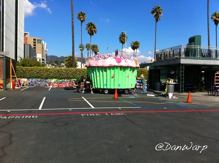 Terror on Cupcake Street | Nederlandse Victorious wiki | Fandom