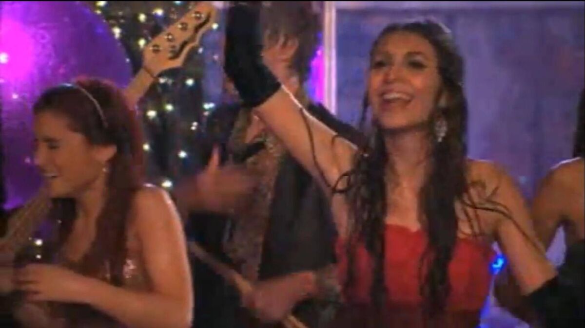 Gallery:Prom Wrecker | Victorious Wiki | Fandom