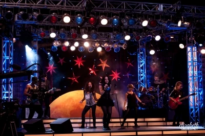 Full Moon Jam | Victorious Wiki | Fandom