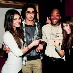 Victorious Cast Tumblr