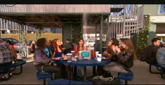 Galeria:Robarazzi | Victorious Wiki | Fandom