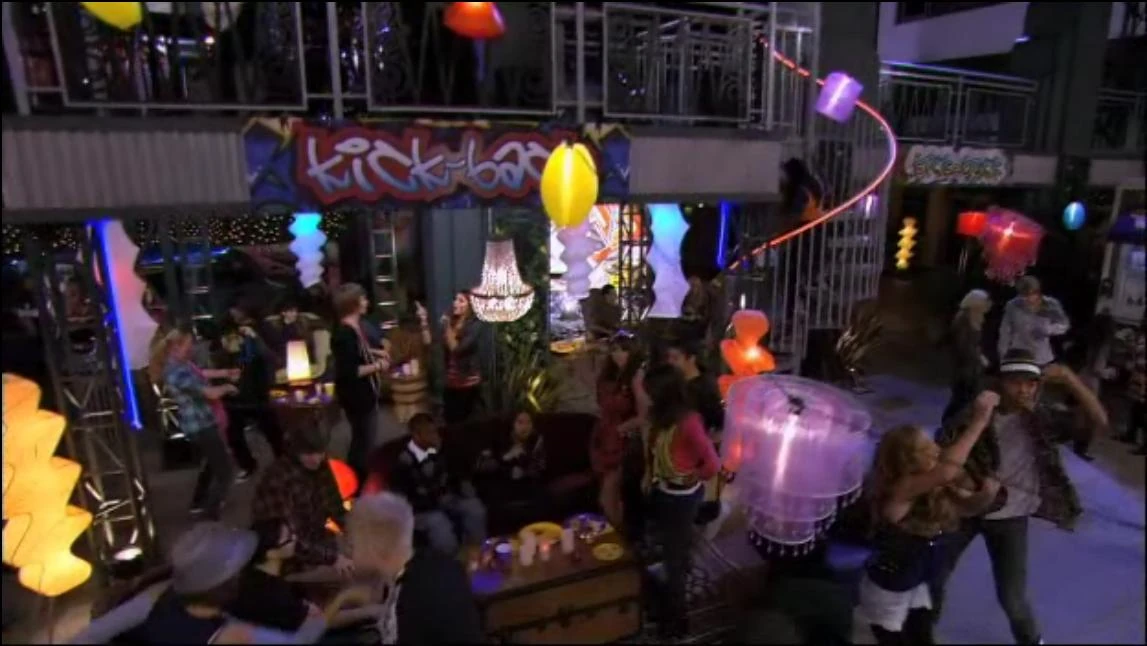 Kick Back | Victorious Wiki | Fandom