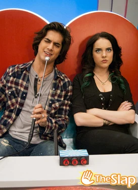 Victorious Jade And Beck Fight