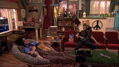 Una Noche en la Casa de Sikowitz | Victorious Wiki | Fandom