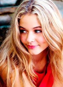 Eleanor Richardson | Victorious Roleplaying Wiki | Fandom