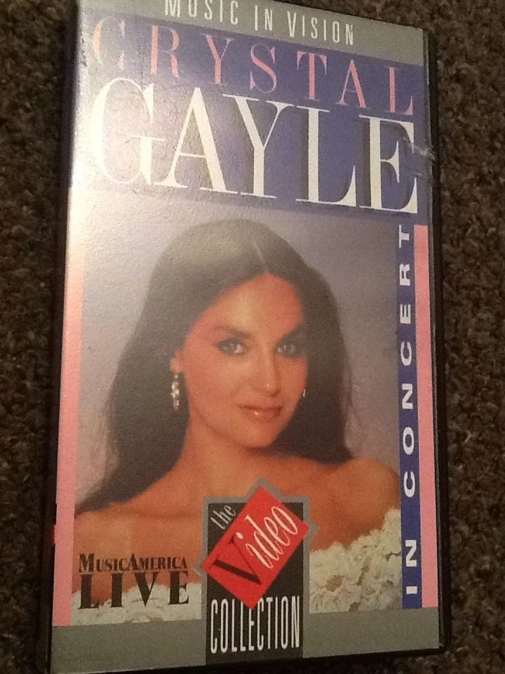 Crystal Gayle in Concert | Video Collection International Wikia | Fandom