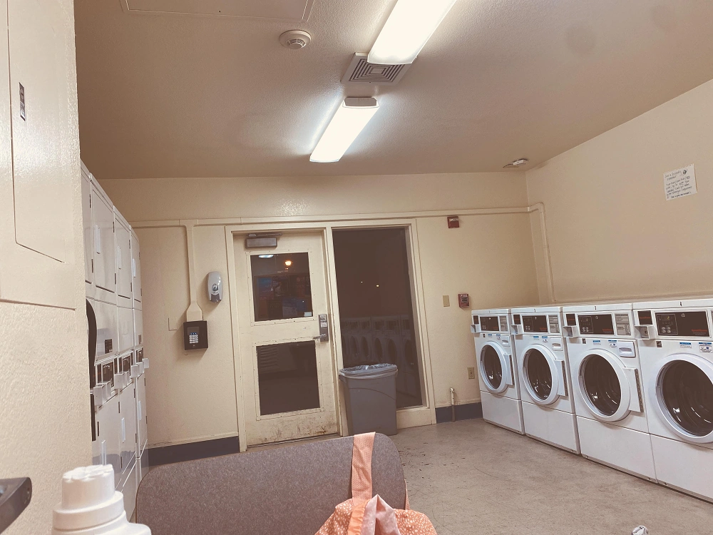 Level 20: "Cơn bão cát" | Wiki Vietnamese Backrooms | Fandom