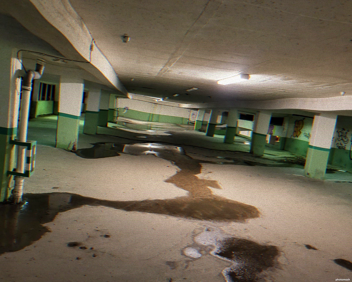 Level 22: "Bãi đỗ xe" | Wiki Vietnamese Backrooms | Fandom