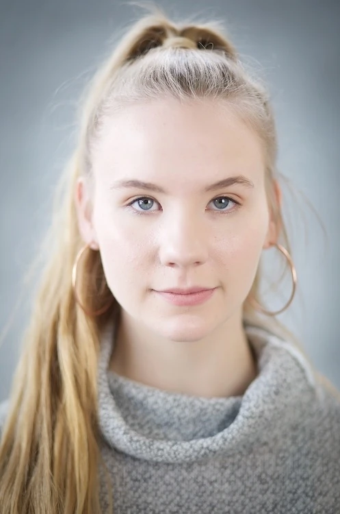 Georgia Hampson | Village Roadshow Studios Wiki | Fandom