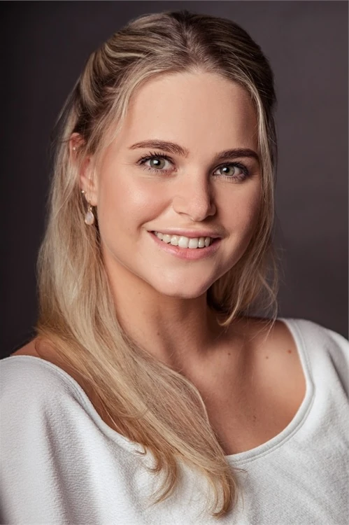 Jessica Hossy | Village Roadshow Studios Wiki | Fandom