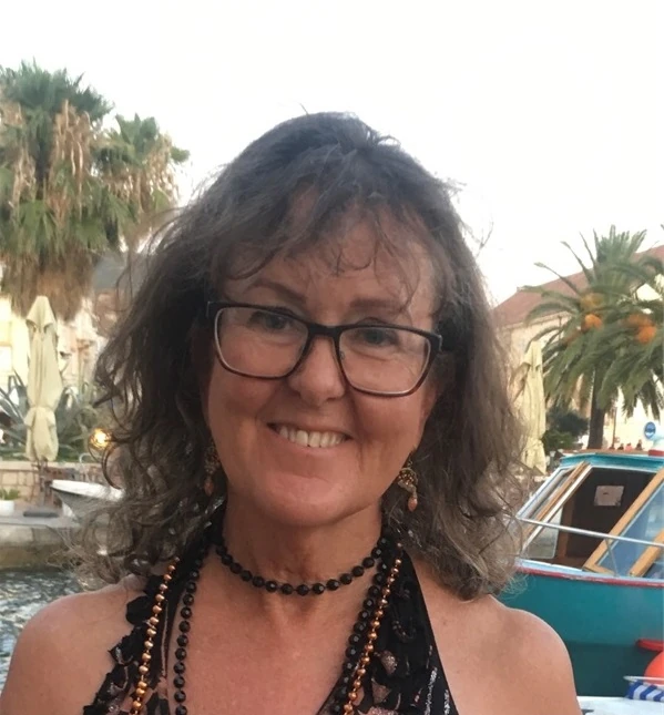 Ruth Einfeld | Village Roadshow Studios Wiki | Fandom