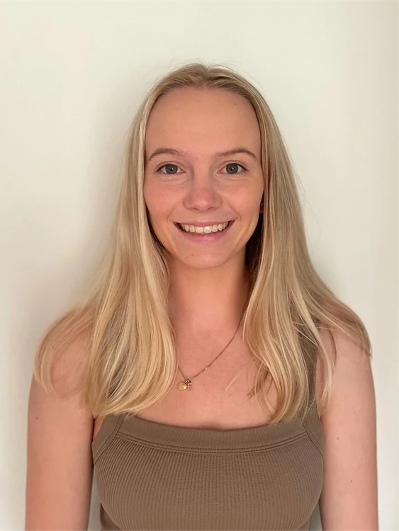 Emily Holloway | Village Roadshow Studios Wiki | Fandom