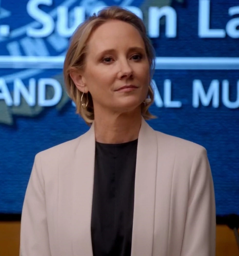 Dr. Susan Langdon | Villainess Wikia | Fandom