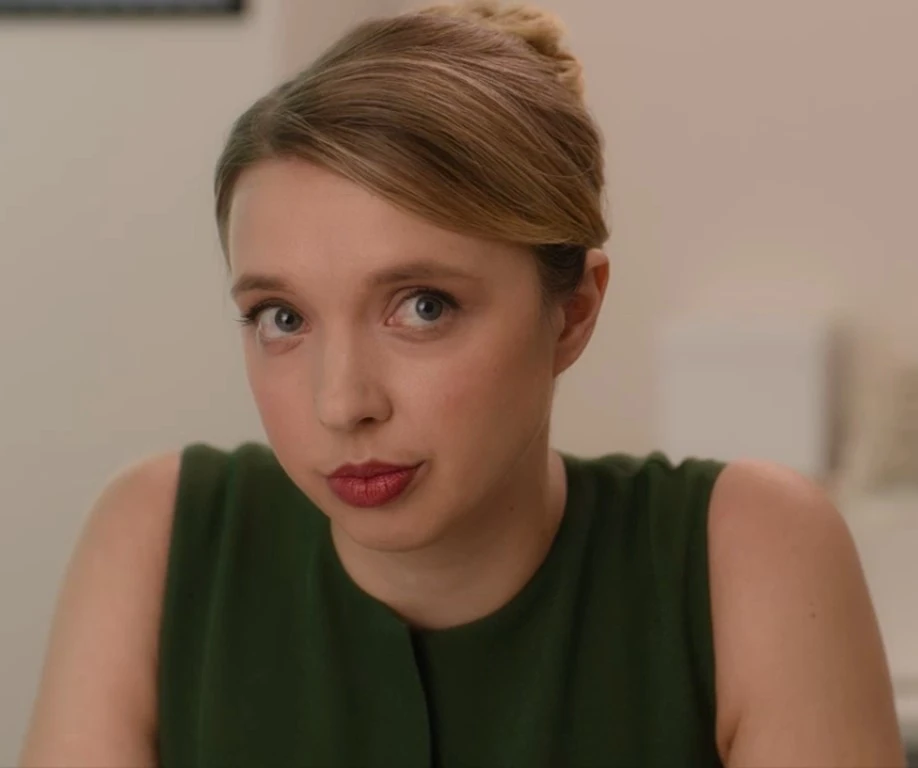 Sarah Davis | Villainess Wikia | Fandom