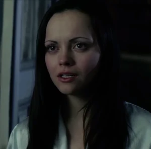 Ellie Myers | Villainess Wikia | Fandom