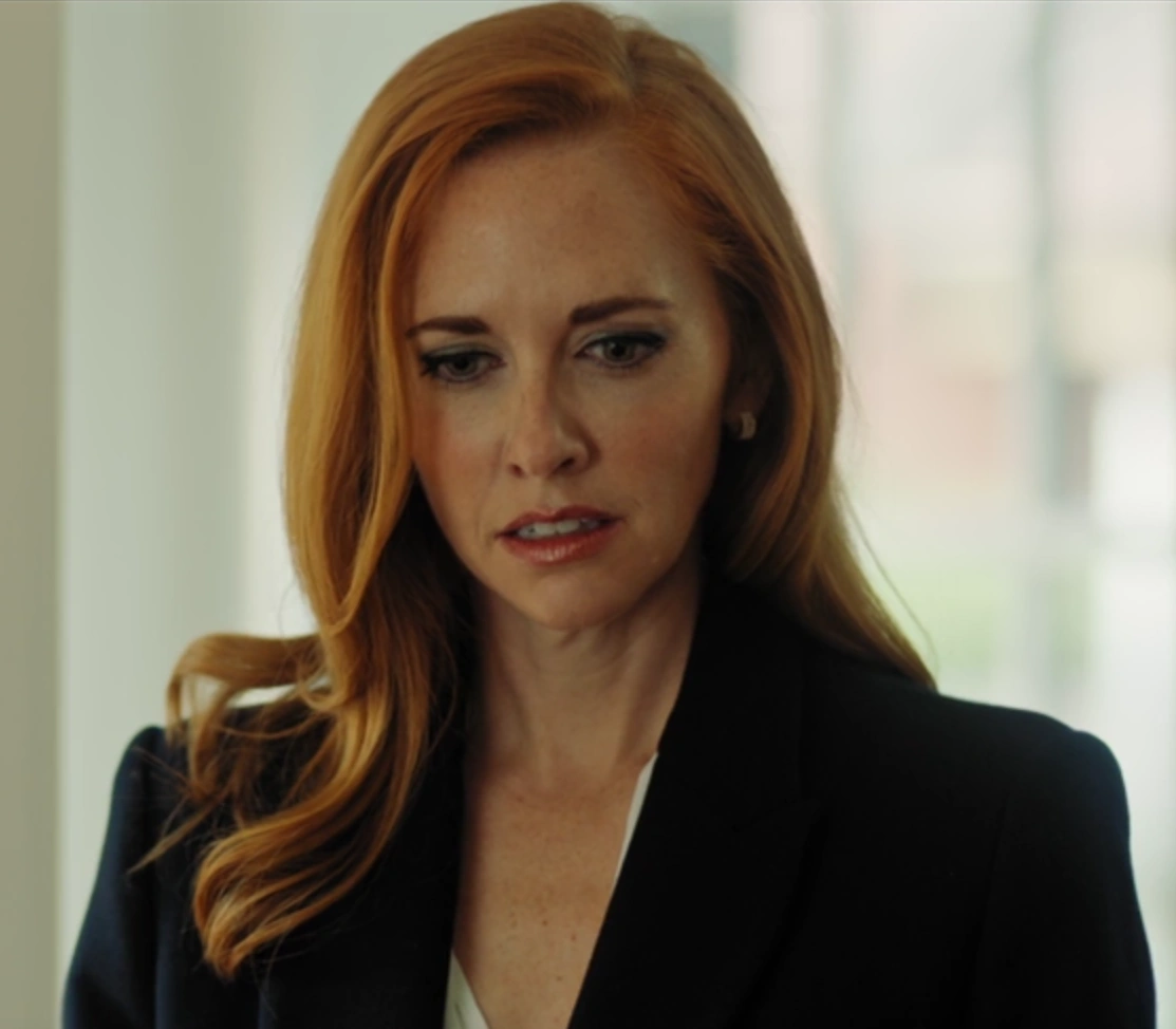 Emma Mitchell (What Would You Kill For?) | Villainous Beauties Wiki | Fandom