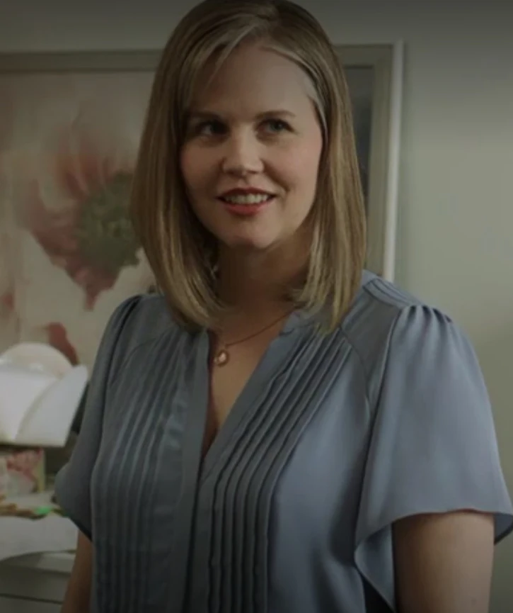 Grace Hutchinson (The Baby Swindler) | Villainous Beauties Wiki | Fandom