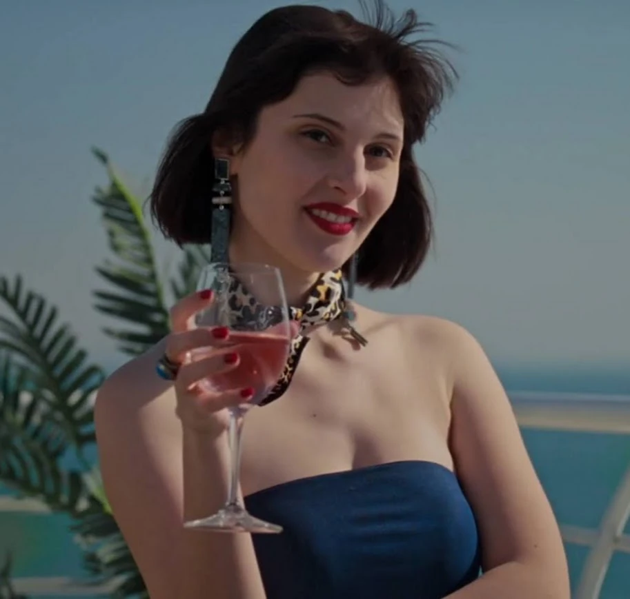 Isla Brooks (The Paradise Murders) | Villainous Beauties Wiki | Fandom