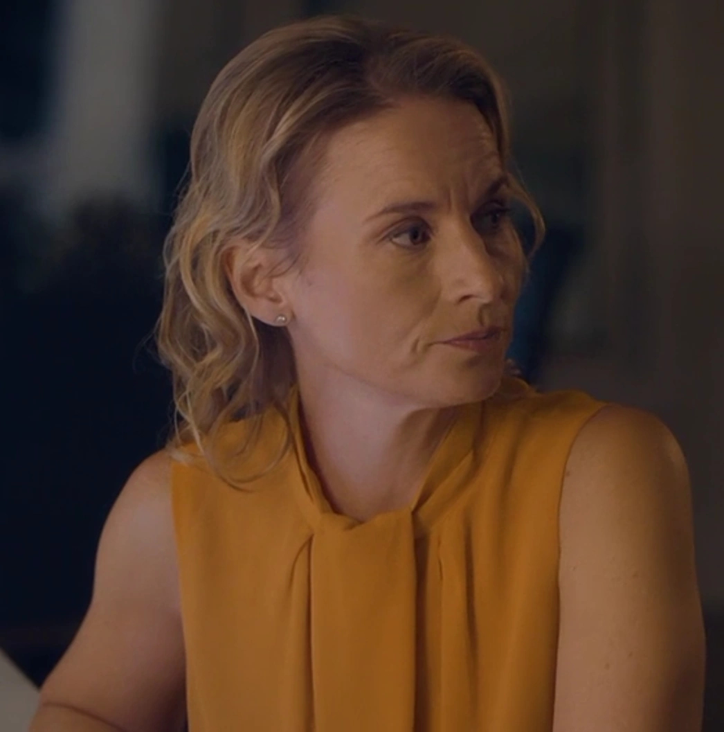 Nora Hyatt (Who Killed Our Father?) | Villainous Beauties Wiki | Fandom