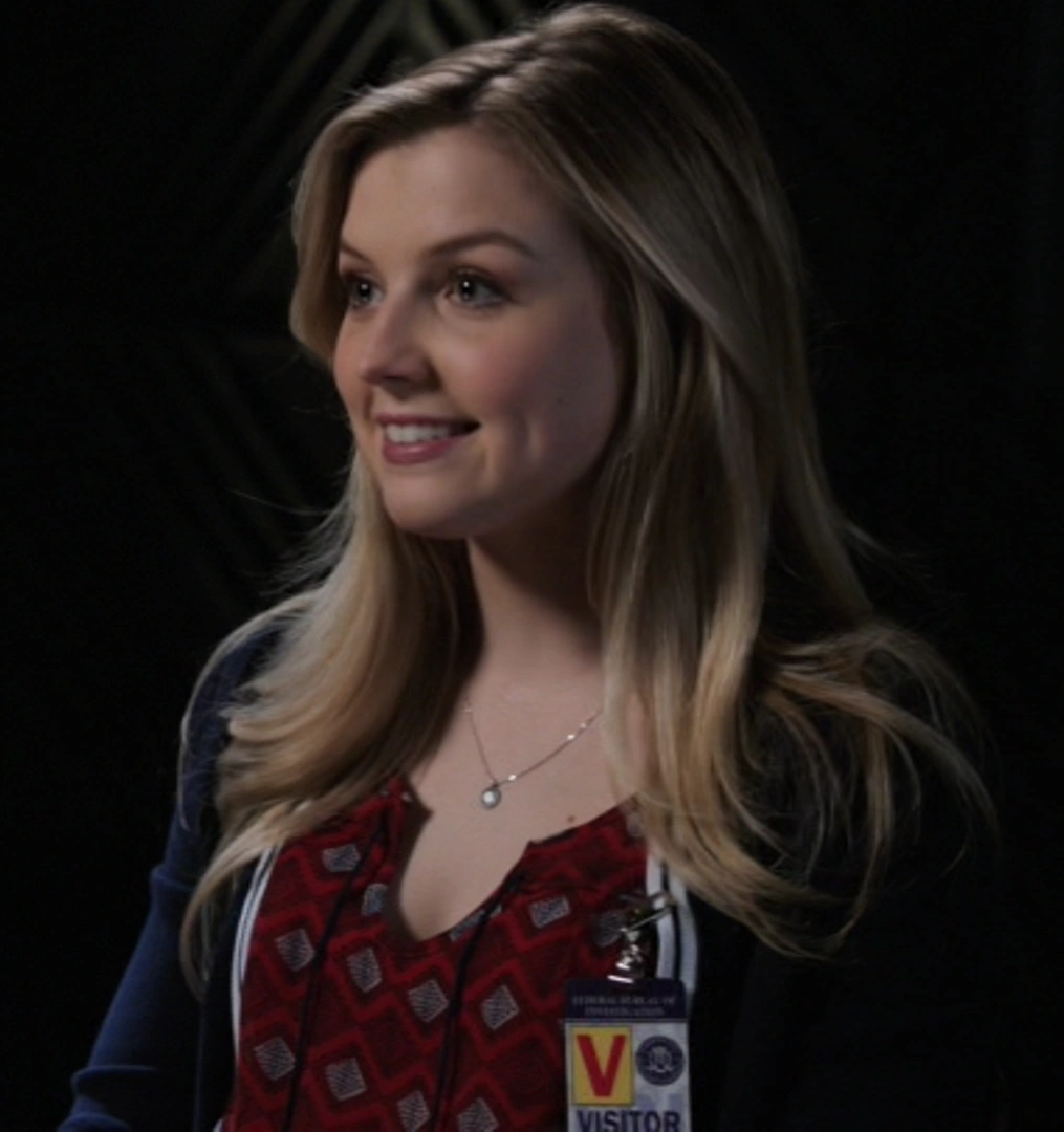 Esther Hanes (Bones) | Villainous Beauties Wiki | Fandom
