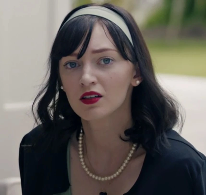 Evelyn Hayden (Friendship Never Dies) | Villainous Beauties Wiki | Fandom