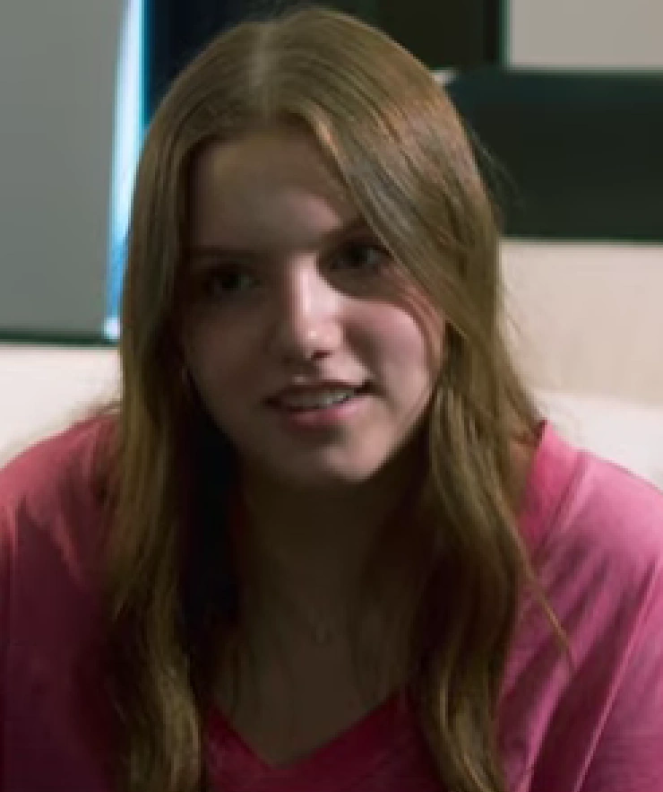 Kendall (Vid Chronicles) | Villainous Beauties Wiki | Fandom