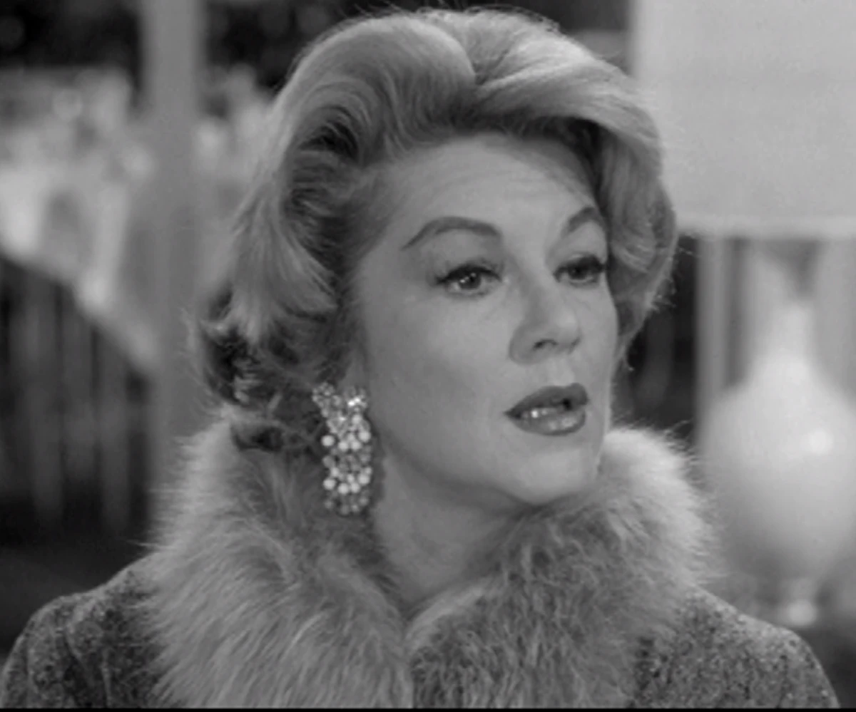 Mrs. Meade (Alfred Hitchcock Presents) | Villainous Beauties Wiki | Fandom