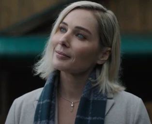 Rebecca Pendergast (Tracker) | Villainous Beauties Wiki | Fandom