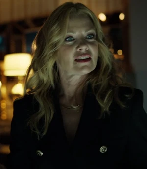 Kara (Below Deck Deceit) | Villainous Beauties Wiki | Fandom