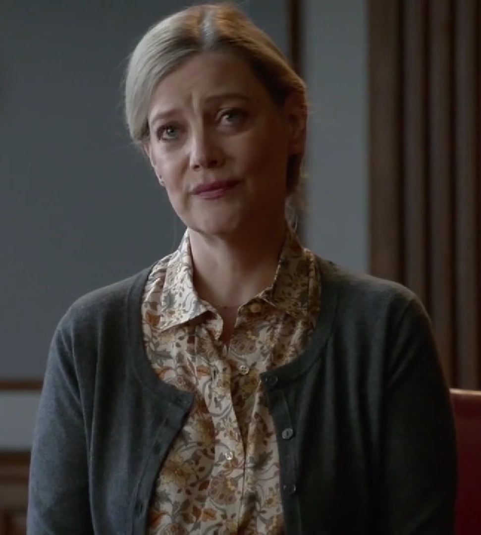 Lisa Banks (Bull) | Villainous Beauties Wiki | Fandom