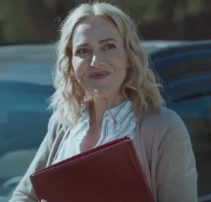 Victoria Jones (A Nurse to Die For) | Villainous Beauties Wiki | Fandom