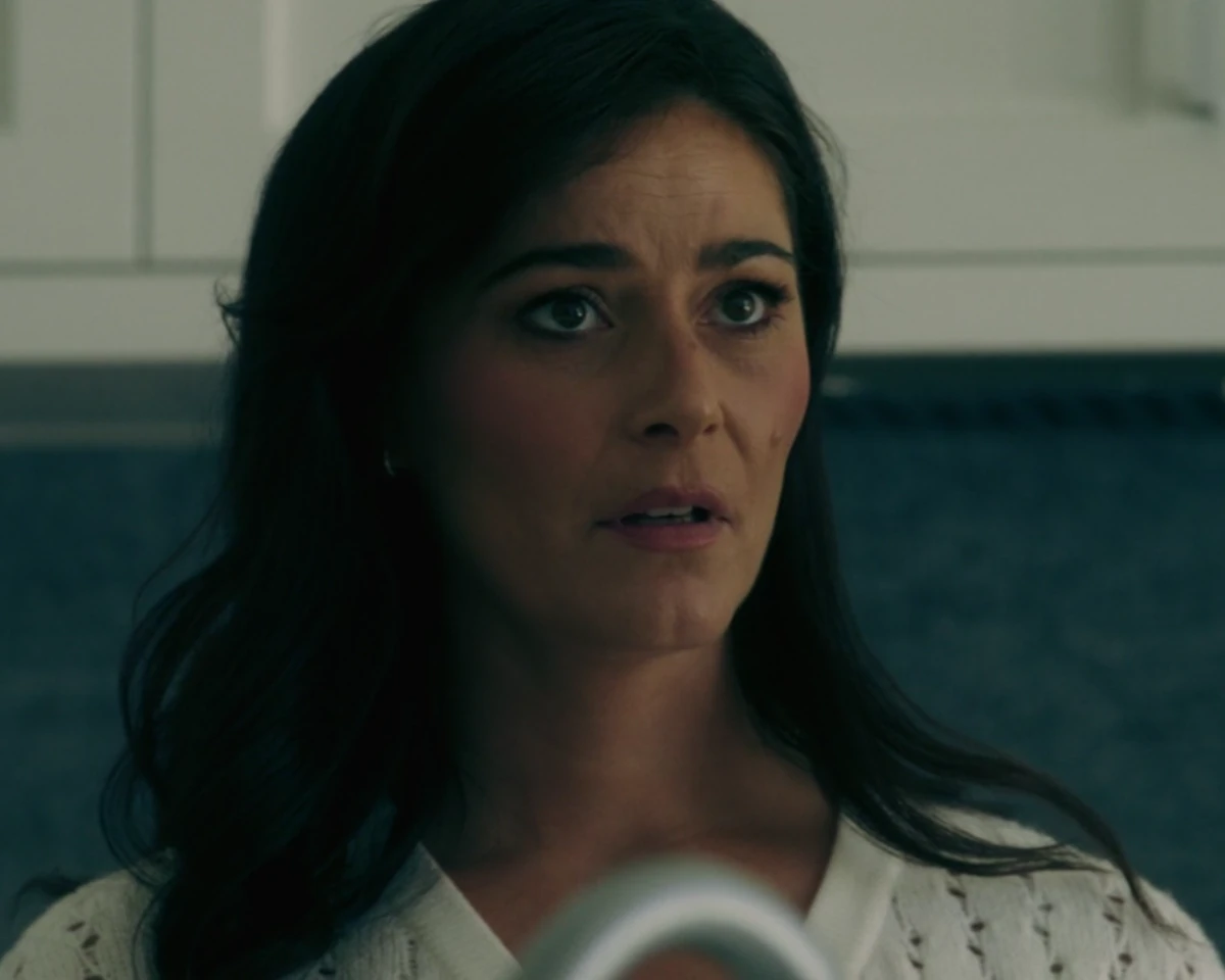 Olivia Wright (Deadly Midwife) | Villainous Beauties Wiki | Fandom