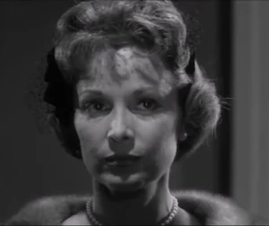 Olive Dean (Thriller) | Villainous Beauties Wiki | Fandom