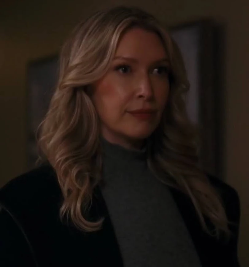 Nicole Webber (Murder at the Hotel) | Villainous Beauties Wiki | Fandom