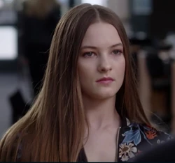 Lexi Cooper (My Daughter's Psycho Friend) | Villainous Beauties Wiki ...