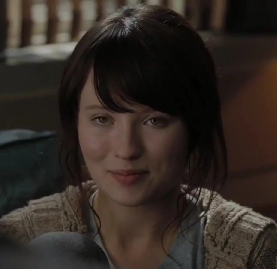 Emily Browning The Uninvited Hair