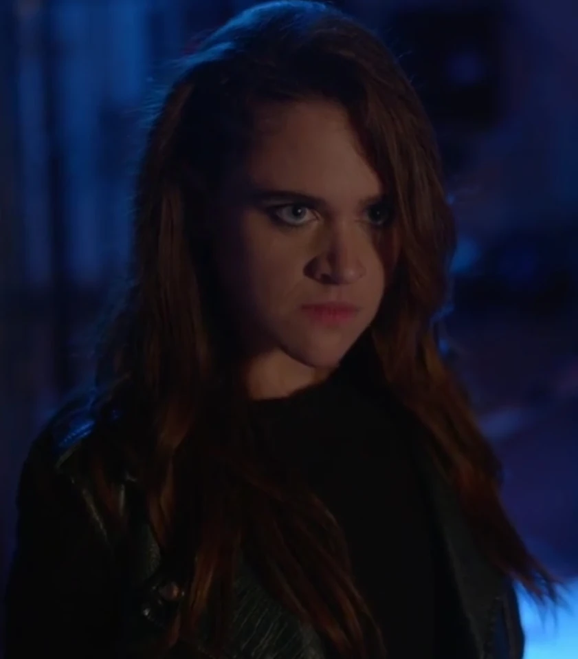 Miradora (Ultra Violet & Black Scorpion) | Villainous Beauties Wiki ...