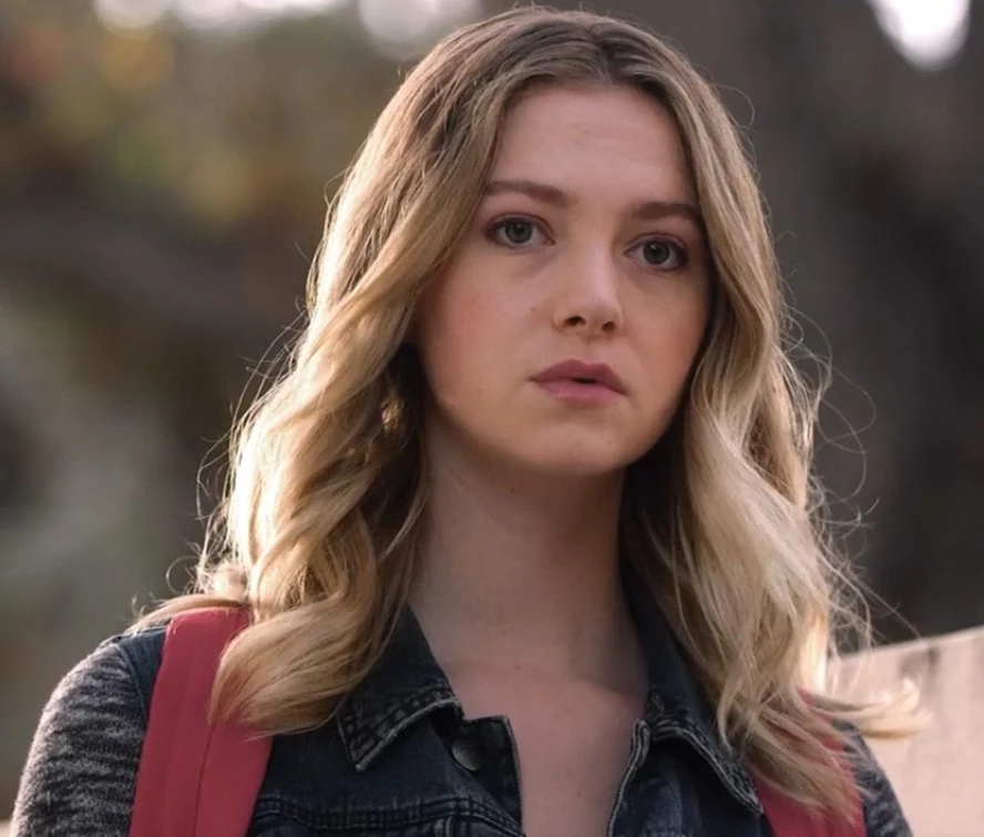 Emily Miller (The Wrong Tutor) | Villainous Beauties Wiki | Fandom