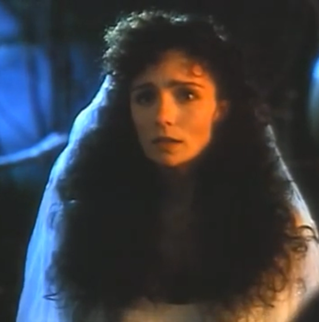 The Banshee (The Ray Bradbury Theater) | Villainous Beauties Wiki | Fandom